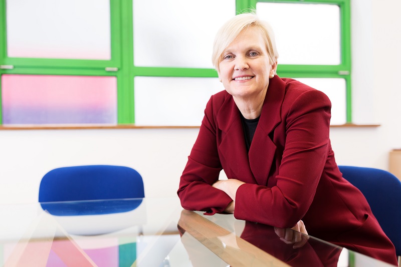 Healthcare systems need more women at senior level